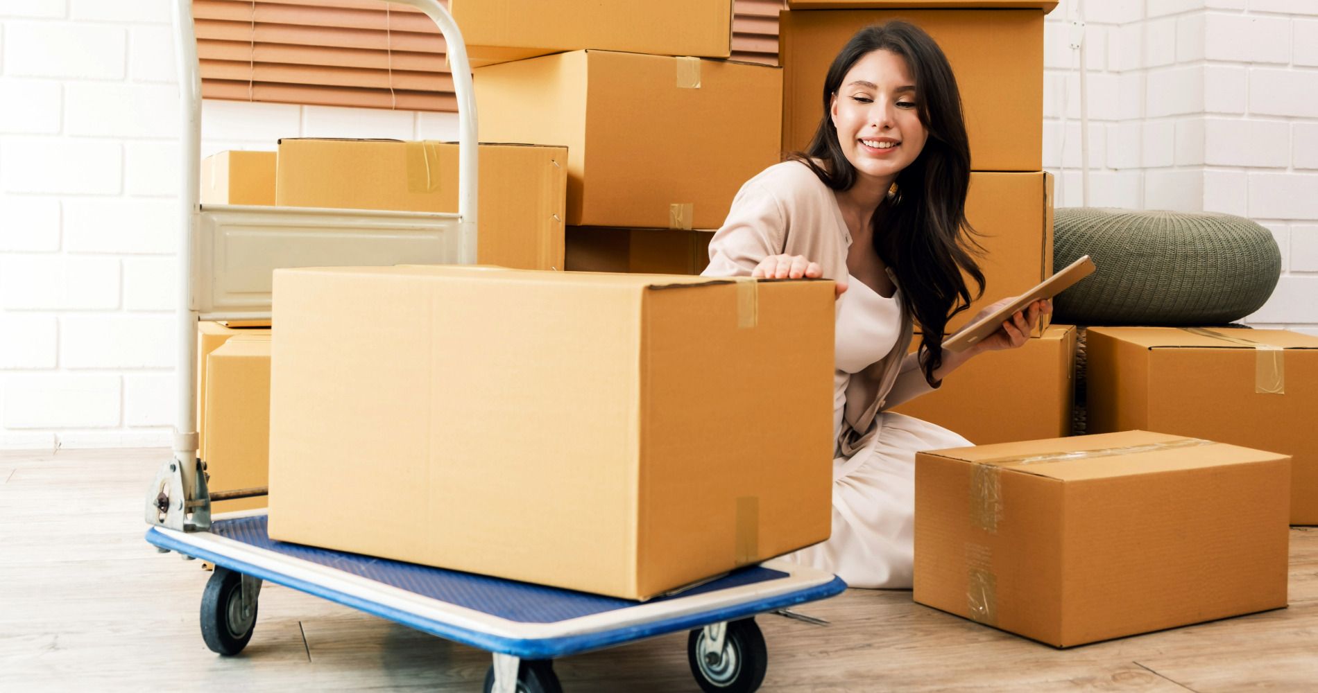 How to Make Moving Easier: Effective Solutions for a Hassle-Free Move ...